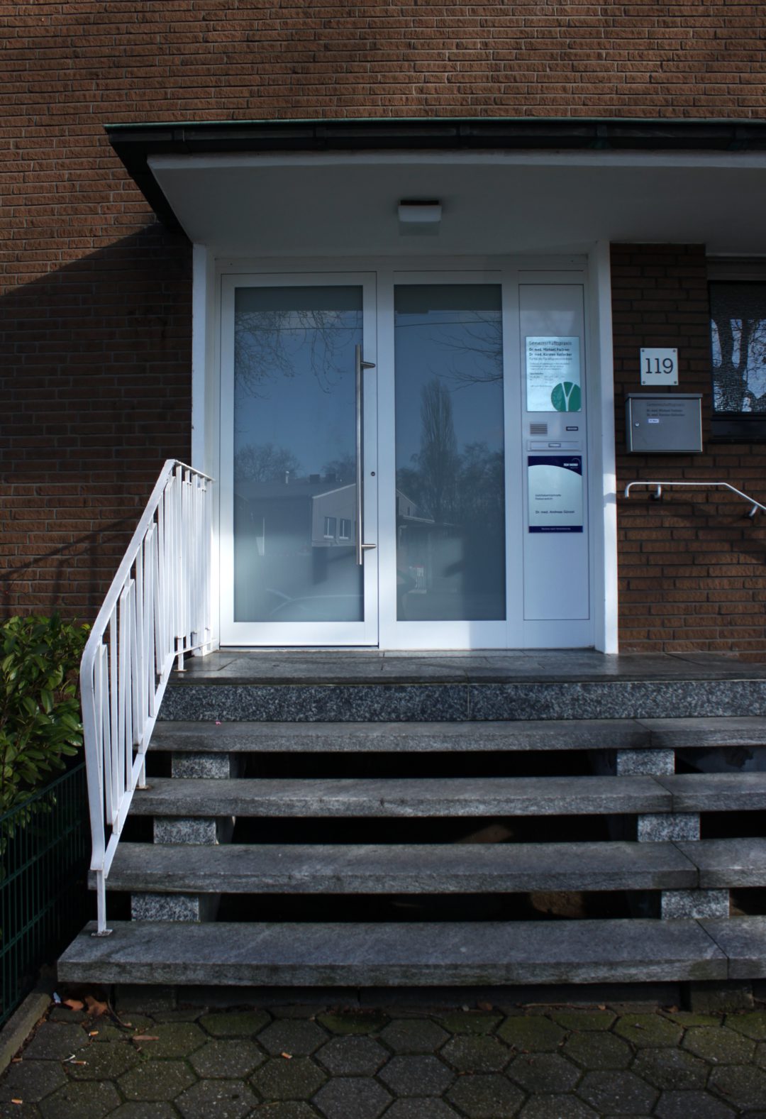 Gemeinschaftspraxis Dres.med. Karsten Kollecker & Sarah Eickmann | RANIQ